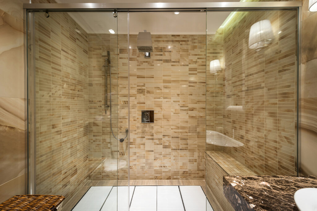 Frameless Shower Doors in Clearwater, FL | Glass Service 8 Inc.